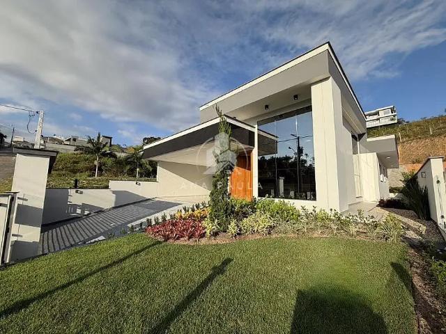 Casa / Sobrado para Venda em Antônio Carlos/SC Centro 3 Quartos