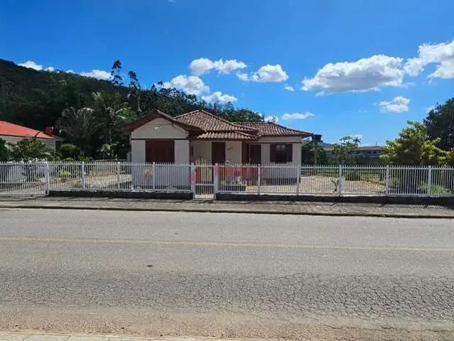 Casa / Sobrado para Venda em Antônio Carlos/SC Centro 3 Quartos