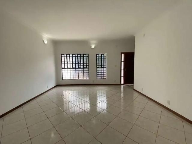 Casa / Sobrado para Venda em Assis/SP Conjunto Habitacional Irmã Catarina 4 Quartos
