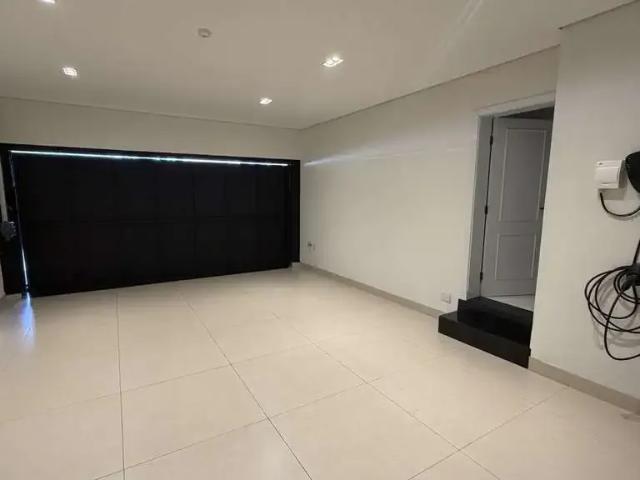 Casa / Sobrado para Venda em Assis/SP Jardim Europa 4 Quartos