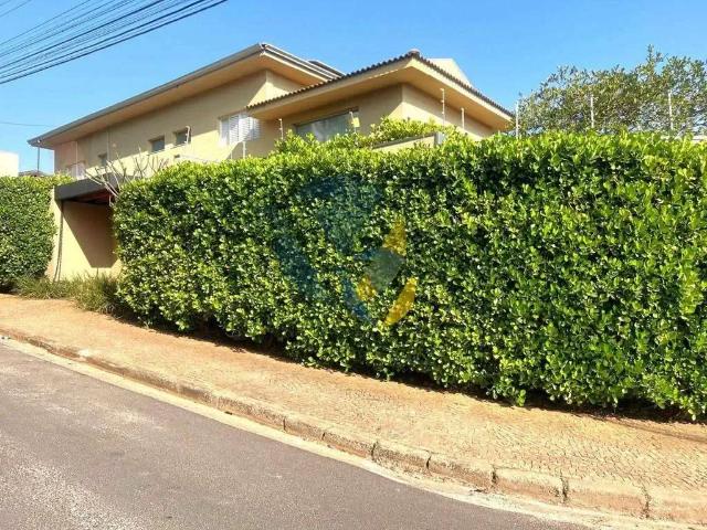 Casa / Sobrado para Venda em Assis/SP Jardim Europa 4 Quartos