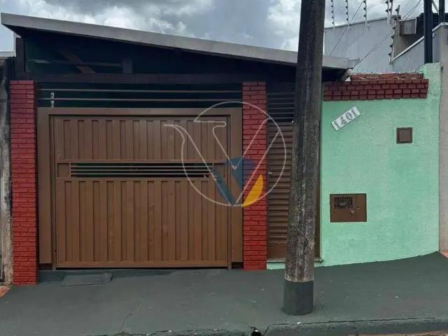 Casa / Sobrado para Venda em Assis/SP Parque Universitário 2 Quartos