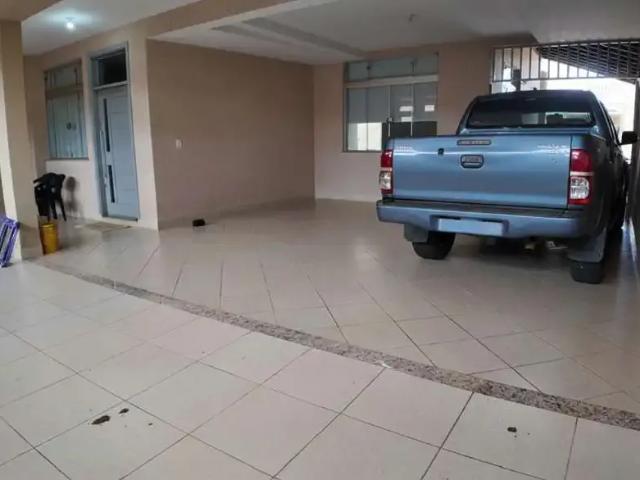 Casa / Sobrado para Venda em Assis/SP Vila Central 5 Quartos