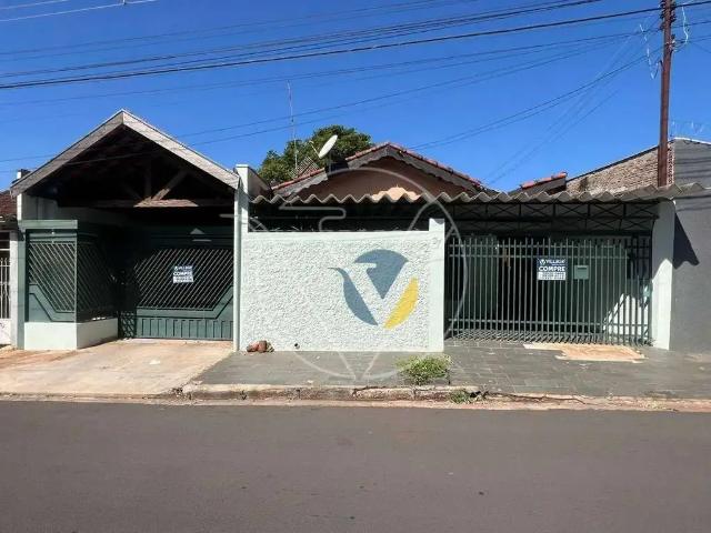 Casa / Sobrado para Venda em Assis/SP Vila Operária 3 Quartos