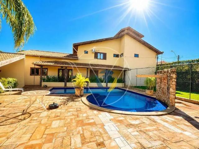 Casa / Sobrado para Venda em Assis/SP Vila Santa Cecília 4 Quartos