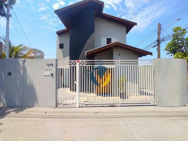 Casa / Sobrado para Venda em Assis/SP Vila Santa Cecília 3 Quartos