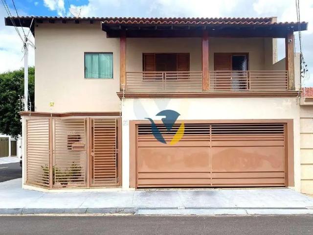 Casa / Sobrado para Venda em Assis/SP Vila Santa Cecília 3 Quartos