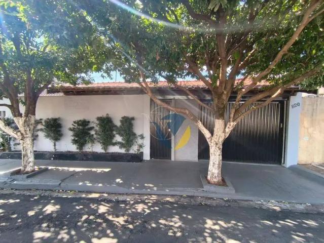 Casa / Sobrado para Venda em Assis/SP Vila Palhares 2 Quartos