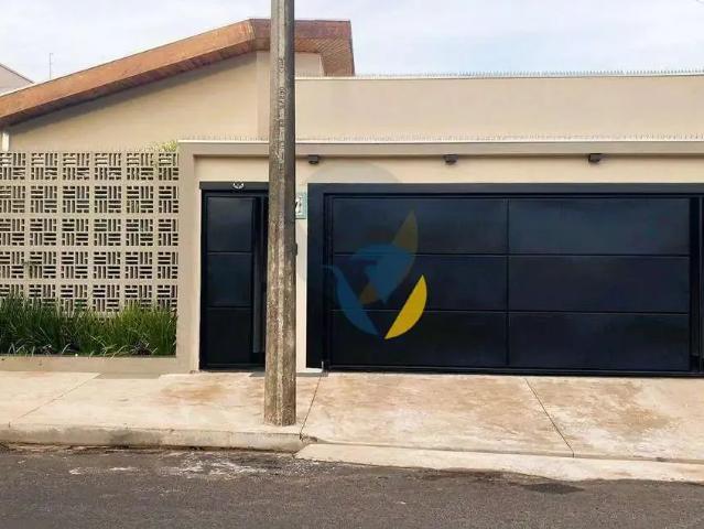 Casa / Sobrado para Venda em Assis/SP Vila Tênis Clube 3 Quartos