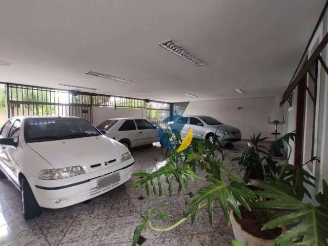 Casa / Sobrado para Venda em Assis/SP Vila Tênis Clube 4 Quartos