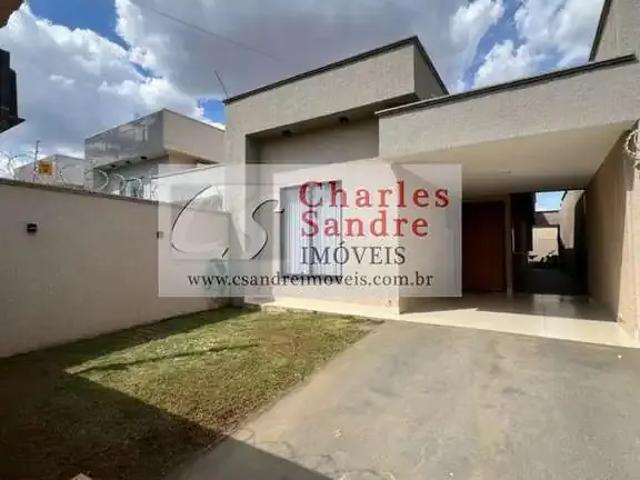 Casa / Sobrado para Venda em Aparecida de Goiânia/GO Cardoso 3 Quartos