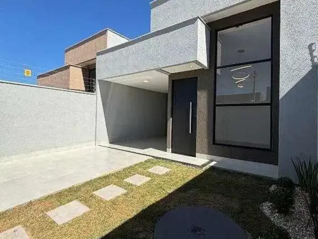 Casa / Sobrado para Venda em Aparecida de Goiânia/GO Cardoso 3 Quartos