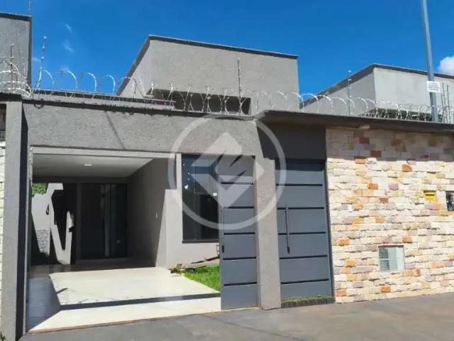 Casa / Sobrado para Venda em Aparecida de Goiânia/GO Cardoso Continuação 3 Quartos
