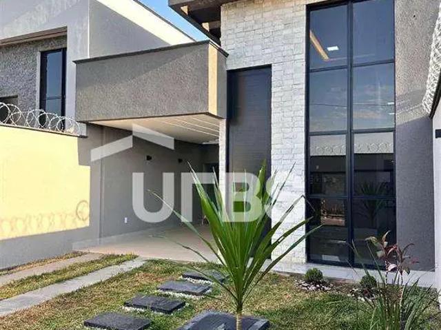 Casa / Sobrado para Venda em Aparecida de Goiânia/GO Cardoso Continuação 3 Quartos