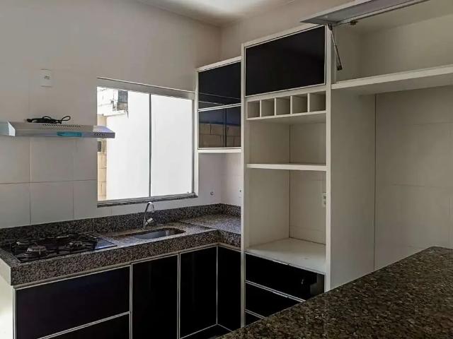 Casa / Sobrado para Venda em Aparecida de Goiânia/GO Chácaras São Pedro 3 Quartos