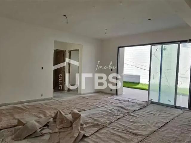 Casa / Sobrado para Venda em Aparecida de Goiânia/GO Cidade Vera Cruz 4 Quartos