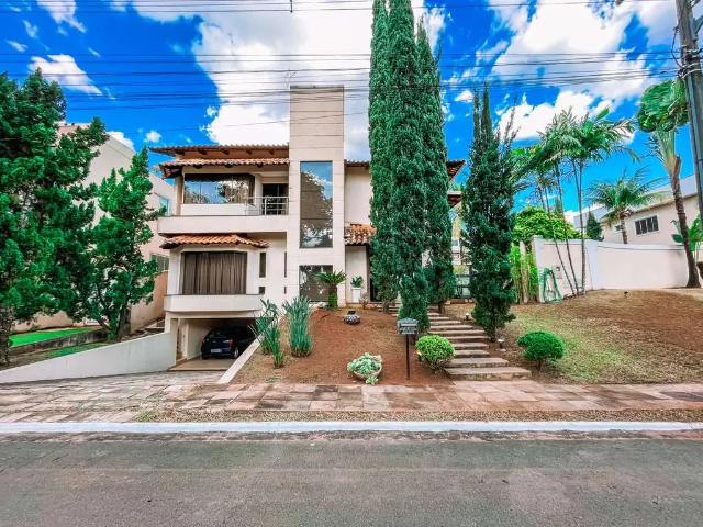 Casa / Sobrado para Venda em Aparecida de Goiânia/GO Cidade Vera Cruz Jardins Mônaco 4 Quartos