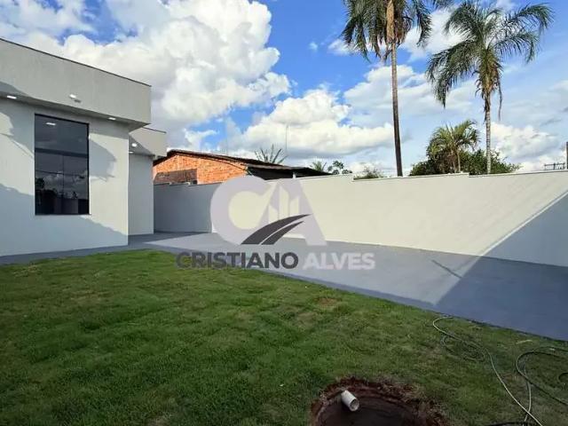 Casa / Sobrado para Venda em Aparecida de Goiânia/GO Cidade Livre 3 Quartos