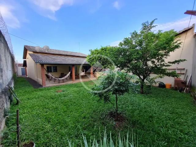 Casa / Sobrado para Venda em Aparecida de Goiânia/GO Cidade Satélite São Luiz 2 Quartos