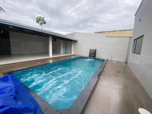 Casa / Sobrado para Venda em Aparecida de Goiânia/GO Cidade Satélite São Luiz 3 Quartos