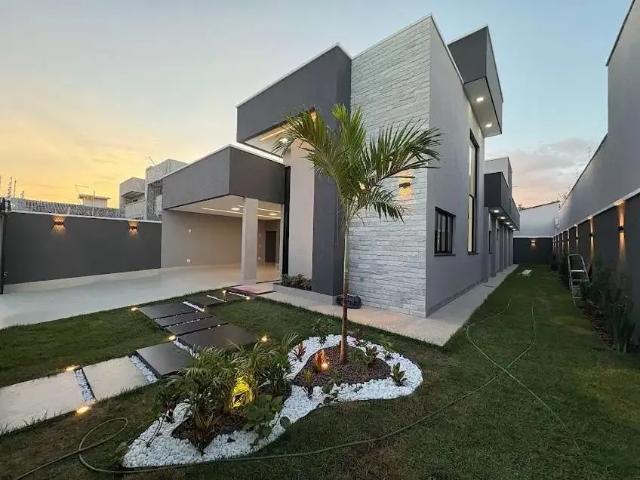 Casa / Sobrado para Venda em Aparecida de Goiânia/GO Cidade Satélite São Luiz 3 Quartos
