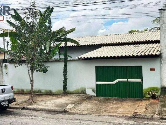 Casa / Sobrado para Venda em Aparecida de Goiânia/GO Conjunto Santa Fé 3 Quartos