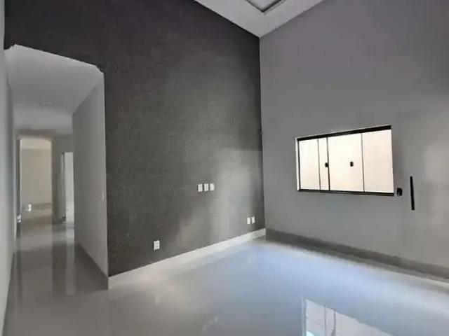 Casa / Sobrado para Venda em Aparecida de Goiânia/GO Garavelo Residencial Park 3 Quartos