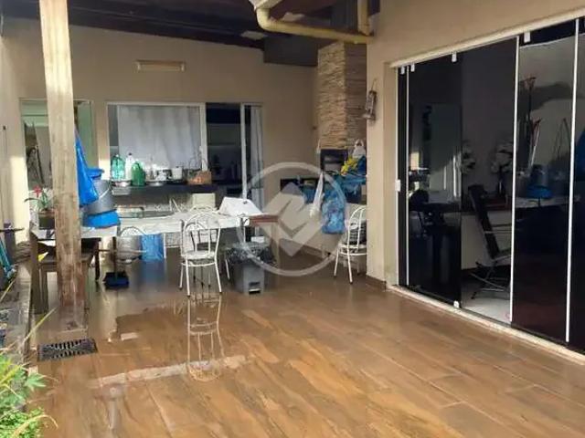 Casa / Sobrado para Venda em Aparecida de Goiânia/GO Granjas Reunidas Nossa Senhora de Lourdes 4 Quartos