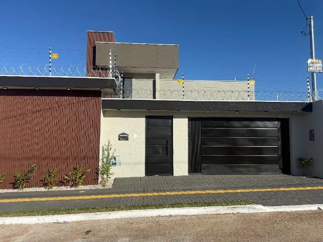Casa / Sobrado para Venda em Aparecida de Goiânia/GO Ilda 3 Quartos