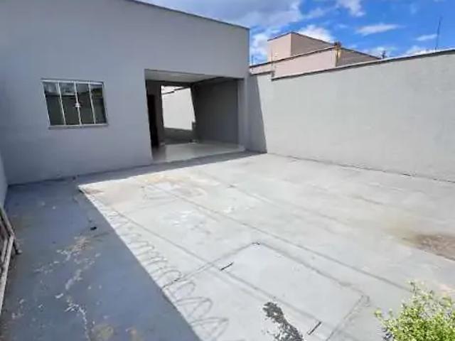 Casa / Sobrado para Venda em Aparecida de Goiânia/GO Independência 2 Quartos