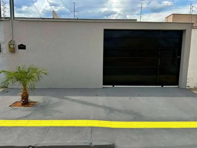 Casa / Sobrado para Venda em Aparecida de Goiânia/GO Jardim Tiradentes 2 Quartos