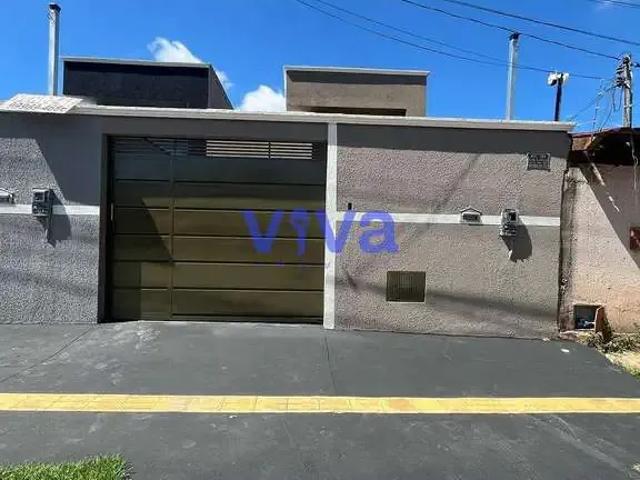 Casa / Sobrado para Venda em Aparecida de Goiânia/GO Jardim Tropical 3 Quartos