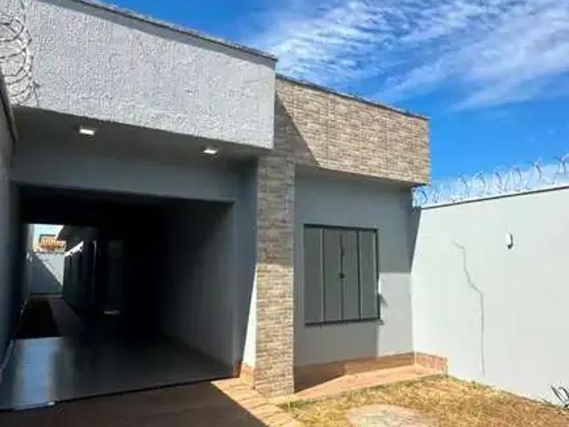 Casa / Sobrado para Venda em Aparecida de Goiânia/GO Jardim Veneza 3 Quartos