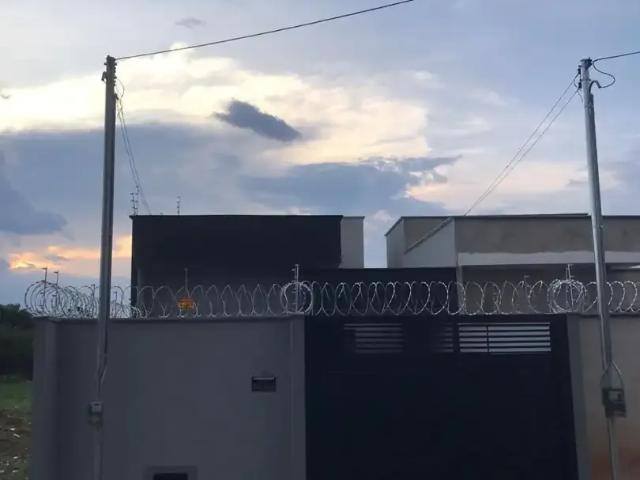 Casa / Sobrado para Venda em Aparecida de Goiânia/GO Jardim Boa Esperança 3 Quartos