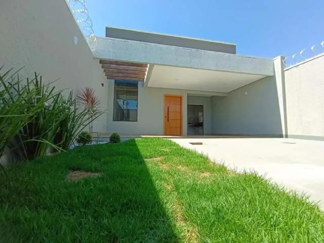 Casa / Sobrado para Venda em Aparecida de Goiânia/GO Jardim Buriti Sereno 3 Quartos