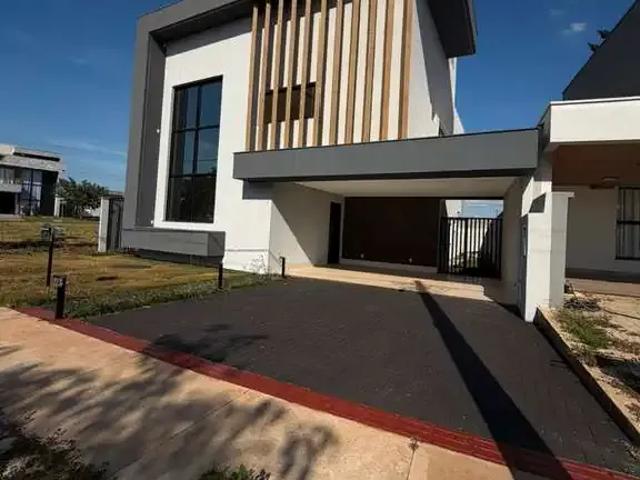 Casa / Sobrado para Venda em Aparecida de Goiânia/GO Jardim Cristal 3 Quartos