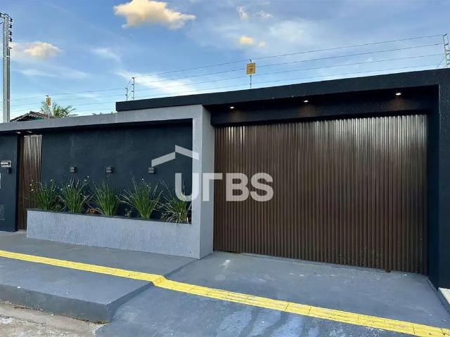 Casa / Sobrado para Venda em Aparecida de Goiânia/GO Jardim dos Buritis 3 Quartos