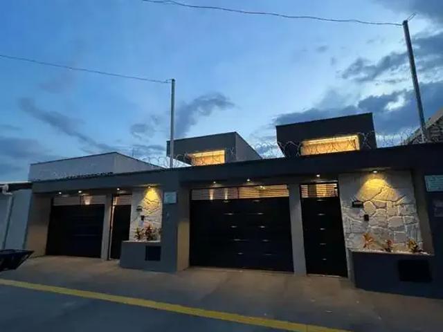 Casa / Sobrado para Venda em Aparecida de Goiânia/GO Jardim Helvécia 3 Quartos