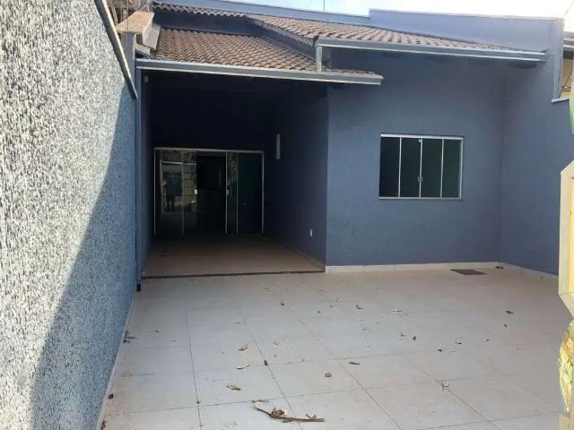 Casa / Sobrado para Venda em Aparecida de Goiânia/GO Jardim Helvécia 3 Quartos
