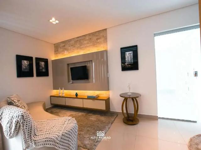Casa / Sobrado para Venda em Aparecida de Goiânia/GO Jardim Imperial 3 Quartos