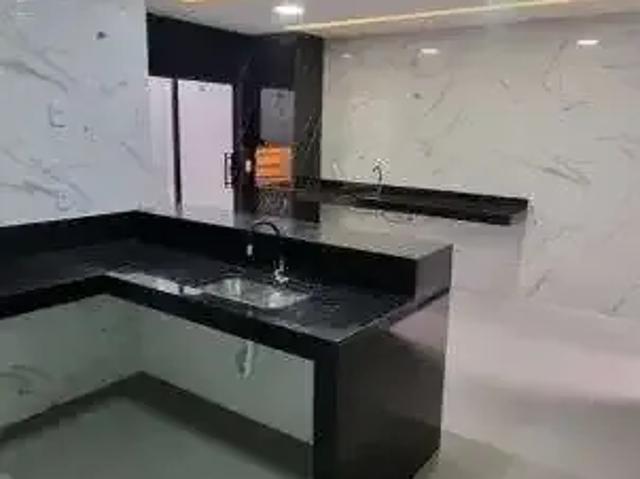 Casa / Sobrado para Venda em Aparecida de Goiânia/GO Jardim Ipiranga 3 Quartos