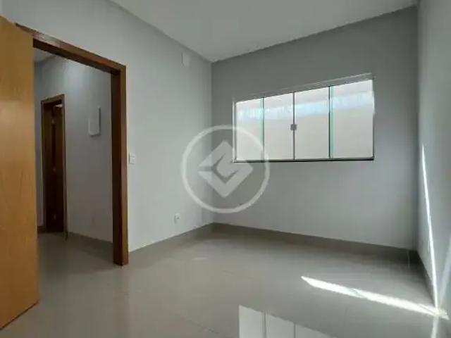 Casa / Sobrado para Venda em Aparecida de Goiânia/GO Jardim Luz 3 Quartos