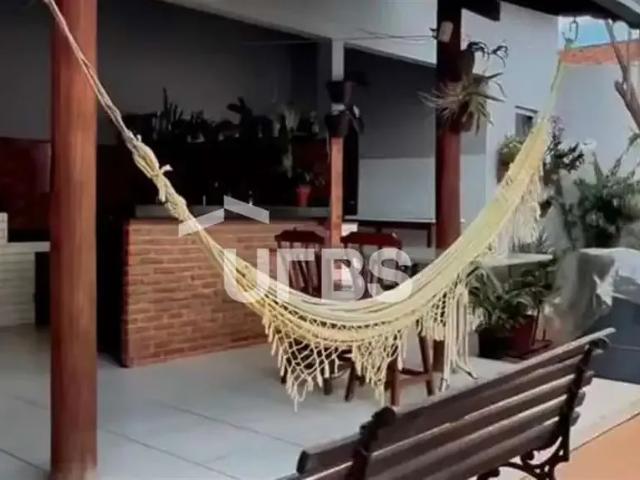 Casa / Sobrado para Venda em Aparecida de Goiânia/GO Jardim Mont Serrat Complemento 4 Quartos