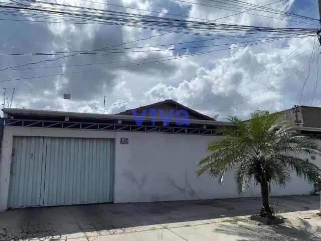 Casa / Sobrado para Venda em Aparecida de Goiânia/GO Jardim Mont Serrat 4 Quartos