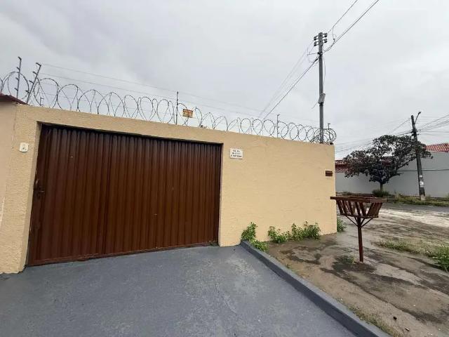 Casa / Sobrado para Venda em Aparecida de Goiânia/GO Jardim Mont Serrat 3 Quartos