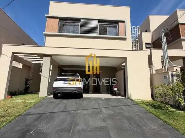 Casa / Sobrado para Venda em Aparecida de Goiânia/GO Jardins Marselha 3 Quartos