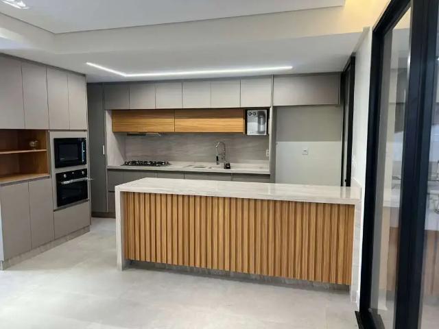 Casa / Sobrado para Venda em Aparecida de Goiânia/GO Jardins Marselha 4 Quartos