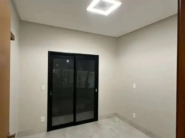 Casa / Sobrado para Venda em Aparecida de Goiânia/GO Jardins Sevilha 4 Quartos
