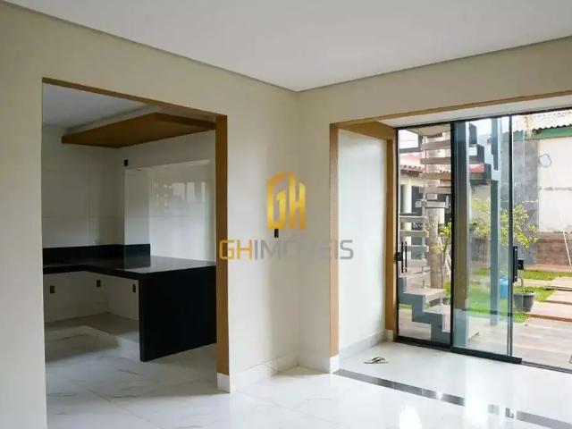 Casa / Sobrado para Venda em Aparecida de Goiânia/GO Parque Trindade 3 Quartos