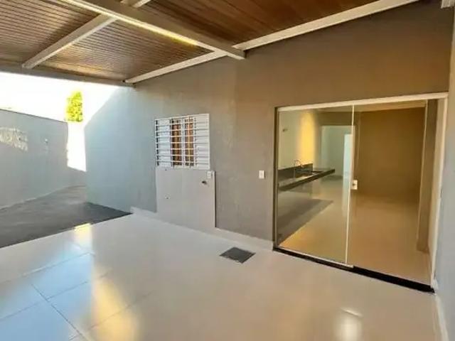 Casa / Sobrado para Venda em Aparecida de Goiânia/GO Parque Trindade 3 Quartos